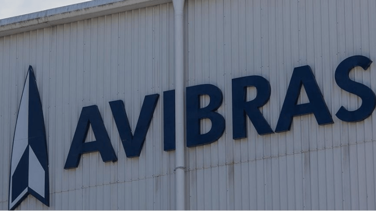 Indústria de Defesa Brasileira em Crise: Avibras Enfrenta Desafios ...